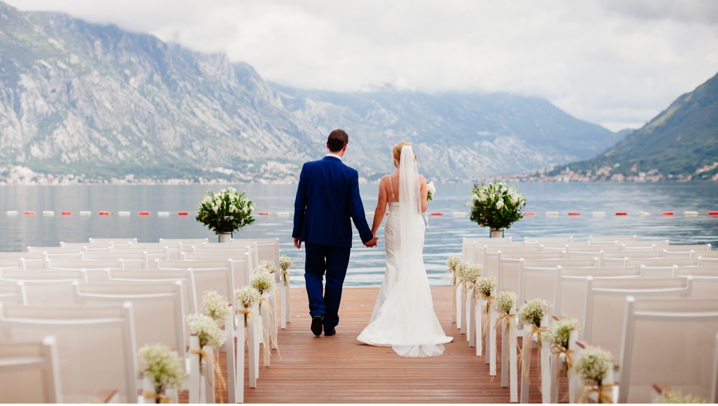 Why You Should Do A Destination Wedding Destination Fun Travel